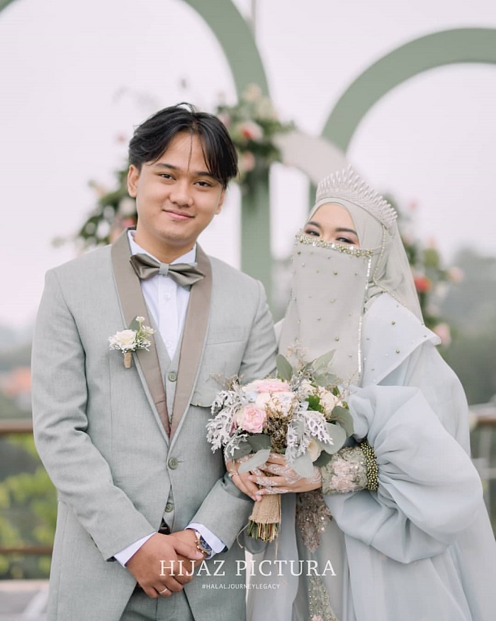 Inspirasi Gaun Pengantin Wafiq Malik, Anggun Nuansa Hijau ...