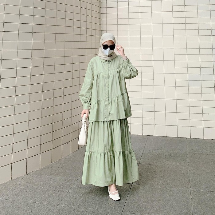 Inspirasi Outfit One Set dengan Warna Pastel - Chanelmuslim.com