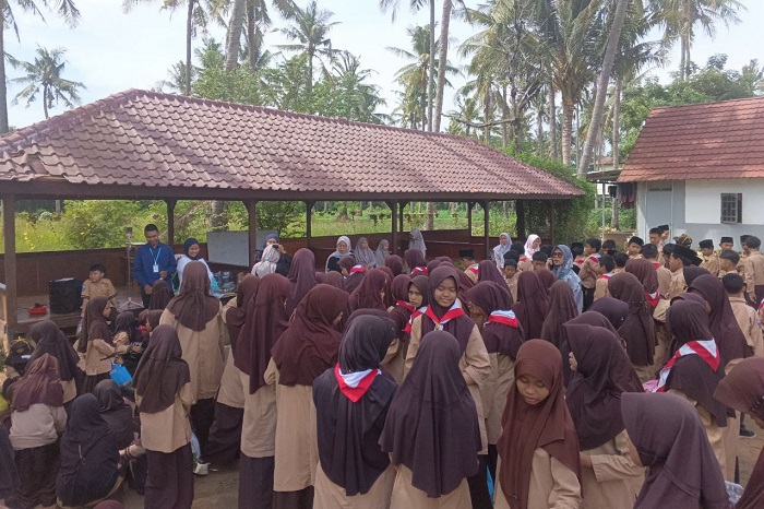 Mengurangi Penumpukan Sampah di TPA dengan Membuat Kompos dari Sampah ... Mengurangi Penumpukan Sampah di TPA dengan Membuat Kompos dari Sampah ...